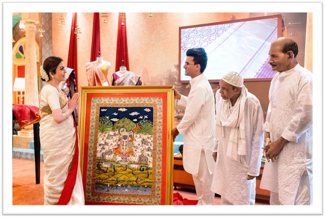 Artists Ramji and Mohammed Haroon showcase Banarasi weaving at NMACC ...